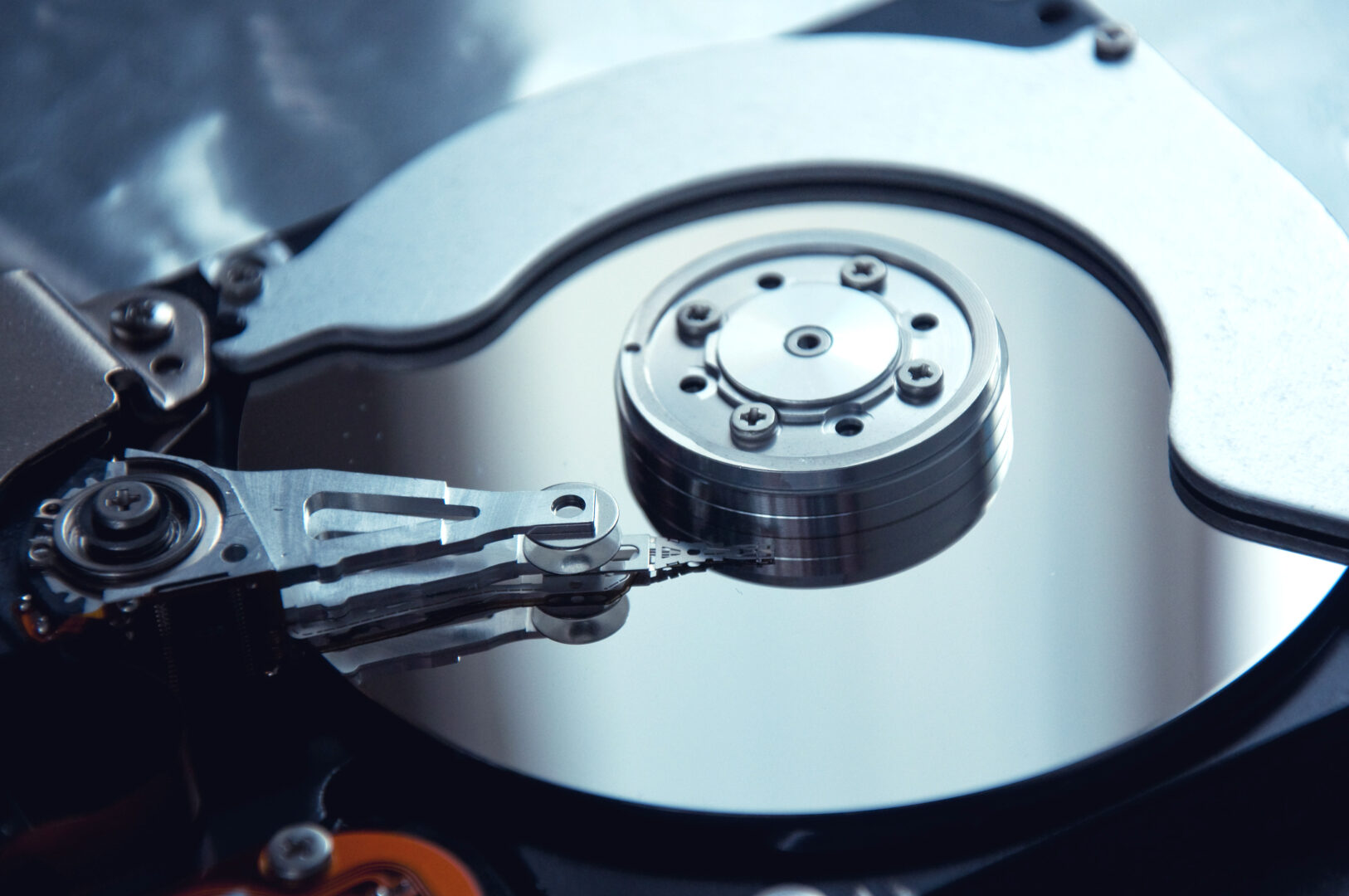 Unlocking LUKS disks with Clevis & Tang: Red Hat-approved